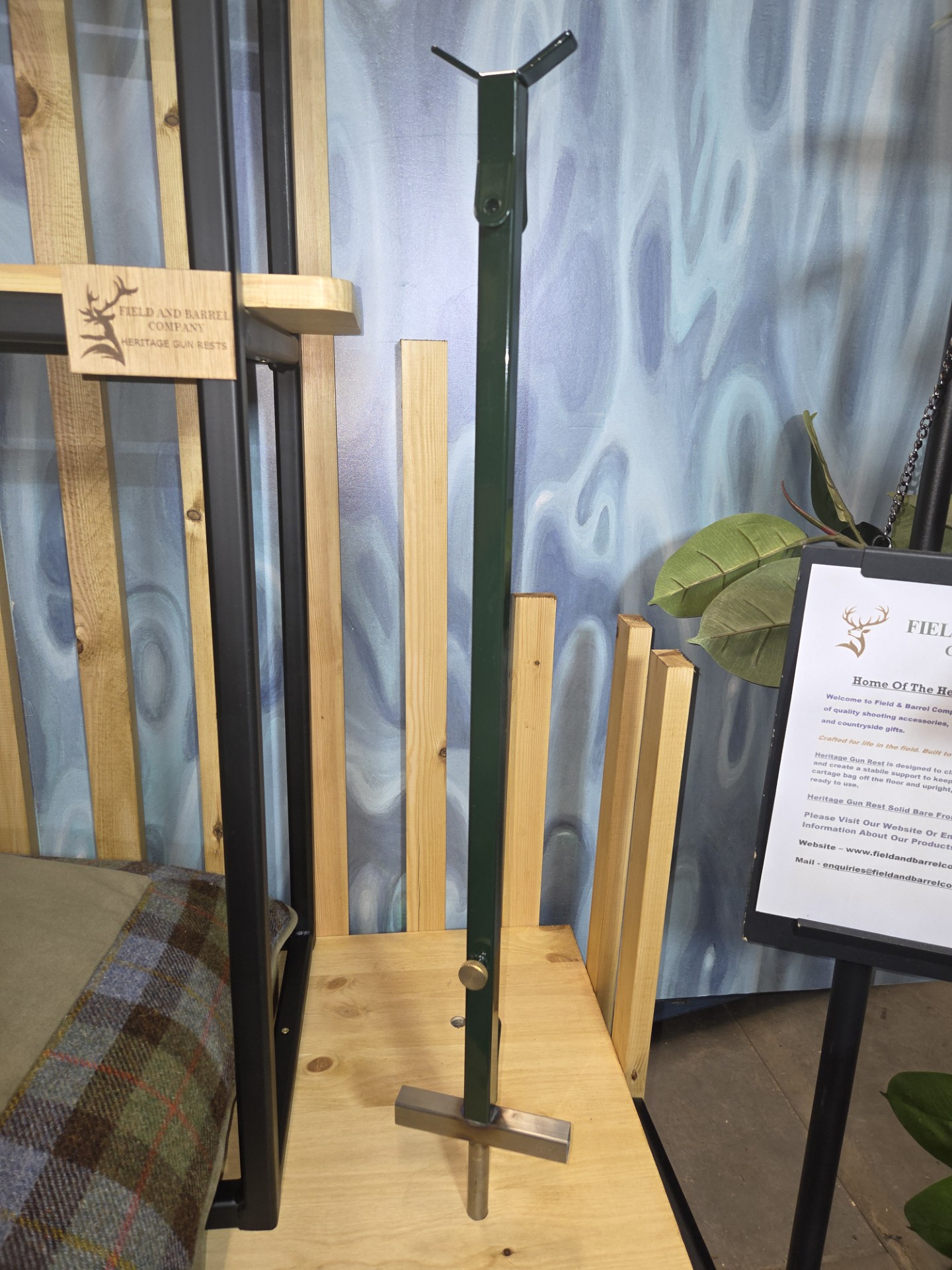Heritage Gun Rest - Forest Green Powder Coat Finish - Field and Barrel ...